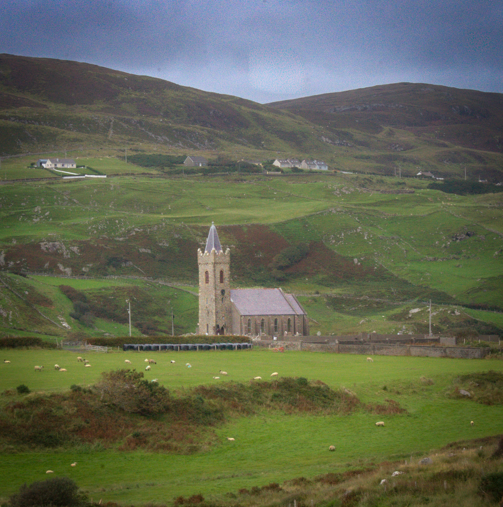 8 Days in Donegal: Hiking Trails, Cozy Pubs & Wild Coastal Views